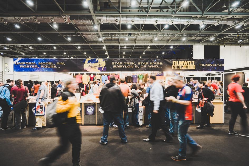 The fascinating hidden world of sci-fi conventions by Daniel Lewis ...