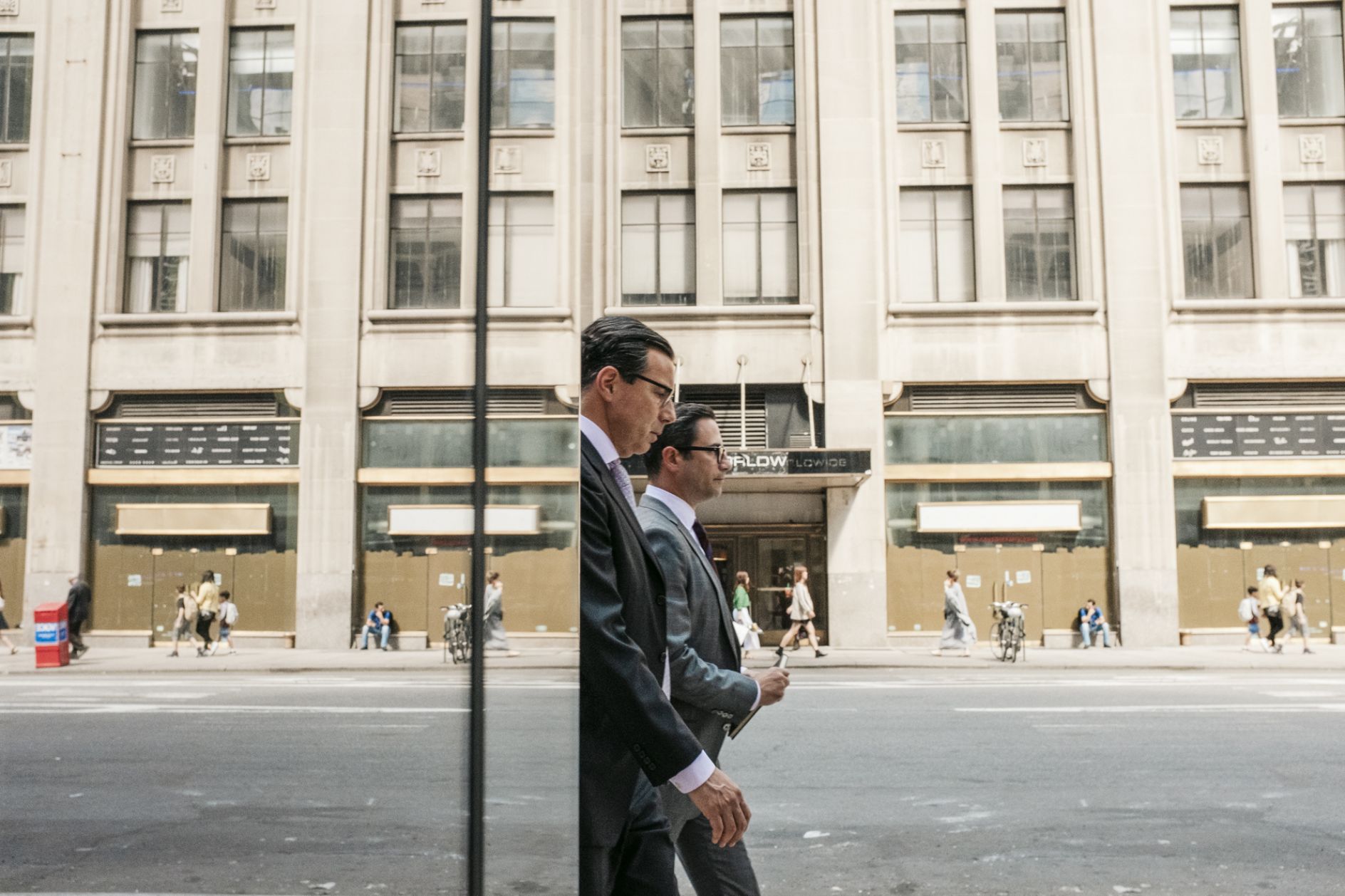 Photographs by Jonathan Higbee cast a fresh light on New York street ...