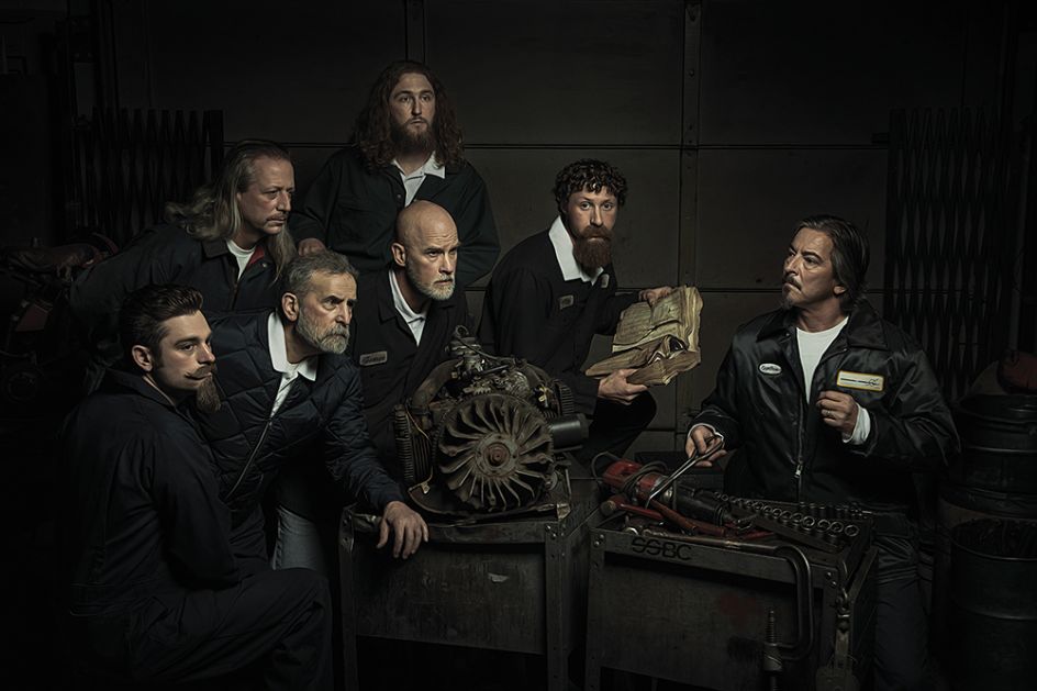 Photographs of car mechanics posing as classic Renaissance paintings ...