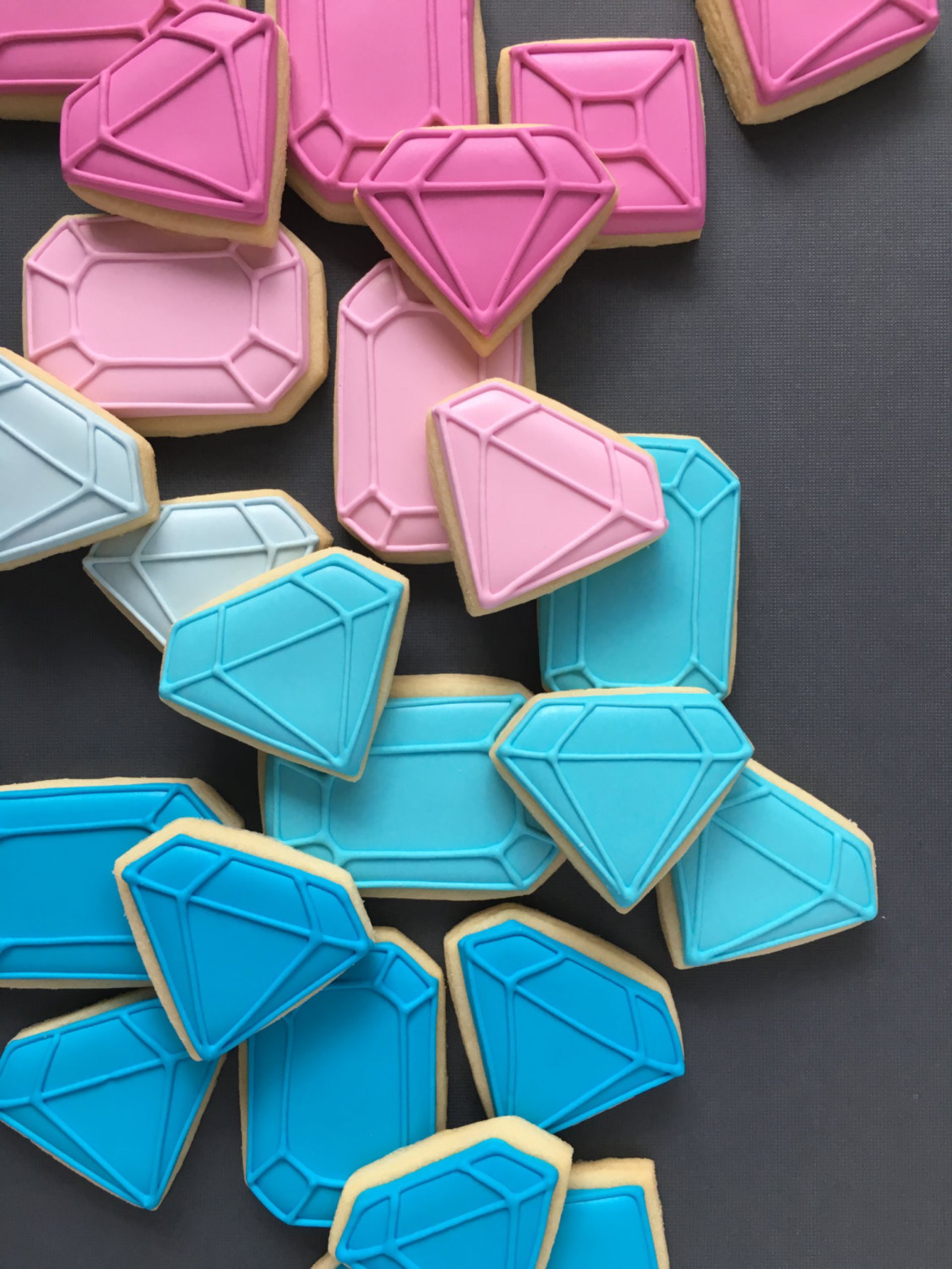 Graphic designer uses her own design skills to craft colourful sugar ...