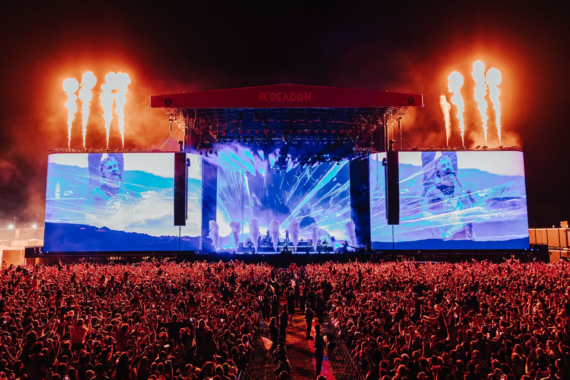 Sam Tozer on bringing Sam Fender's songs to visual life at Reading ...