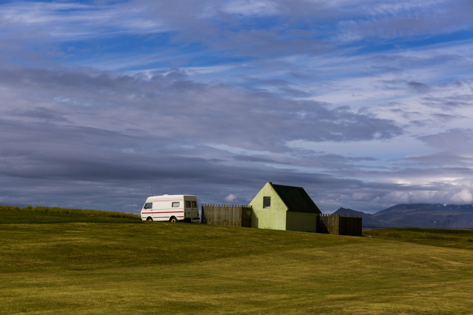 Photographer Luca Arena's non-cliched yet beautiful portrait of Iceland ...