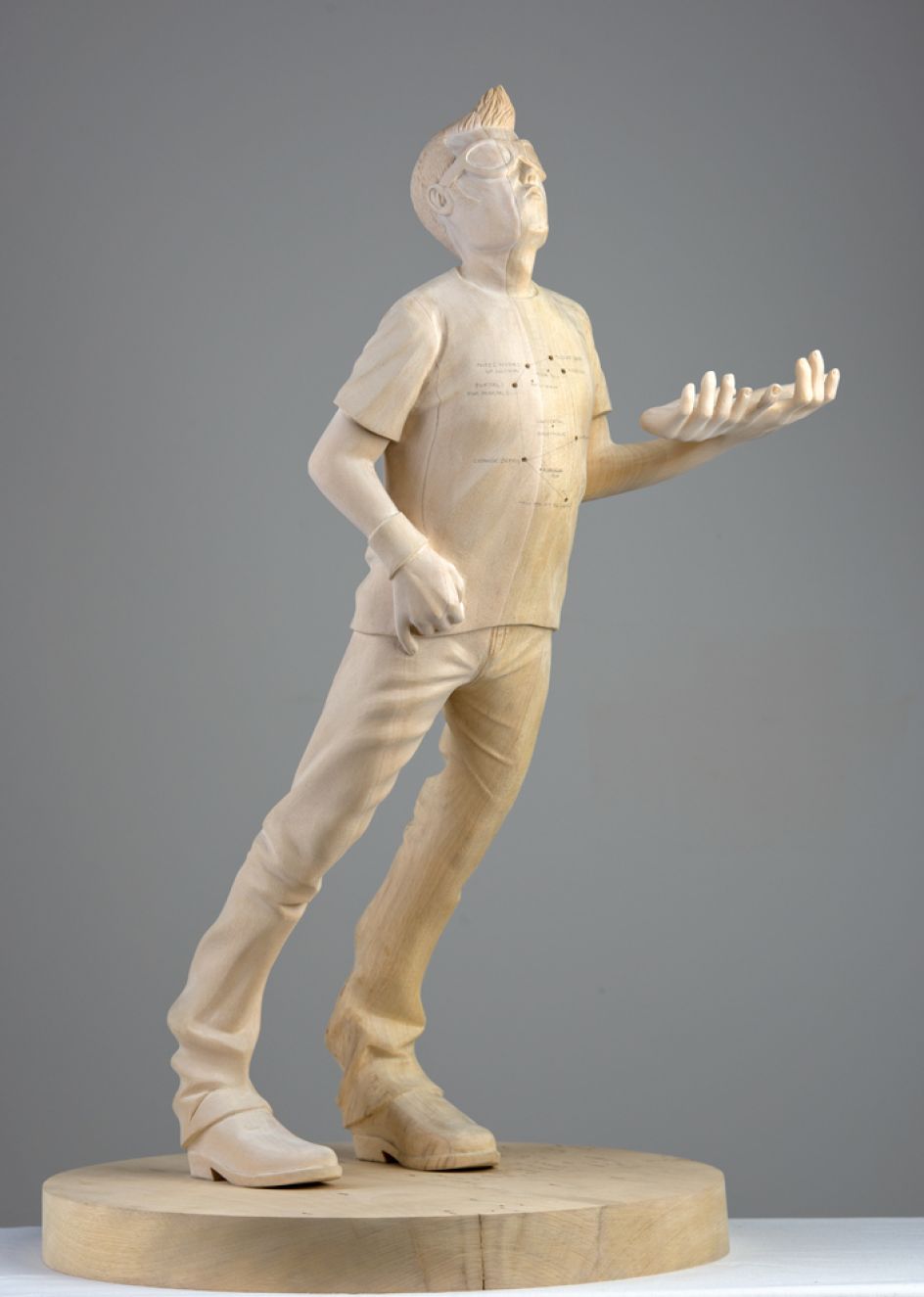 Wooden sculptures of twisted human forms by artist Paul Kaptein ...