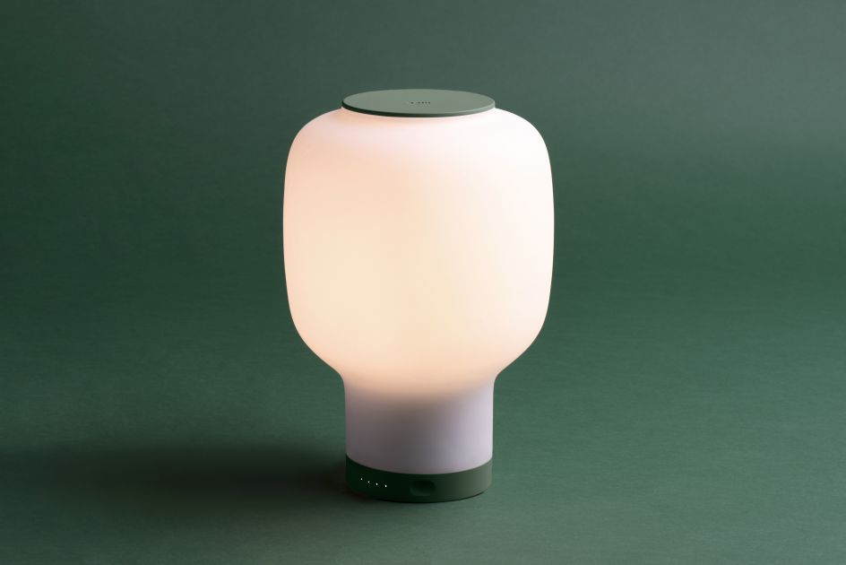 Rise, a minimalist lamp with wireless tech that eases you into your day ...