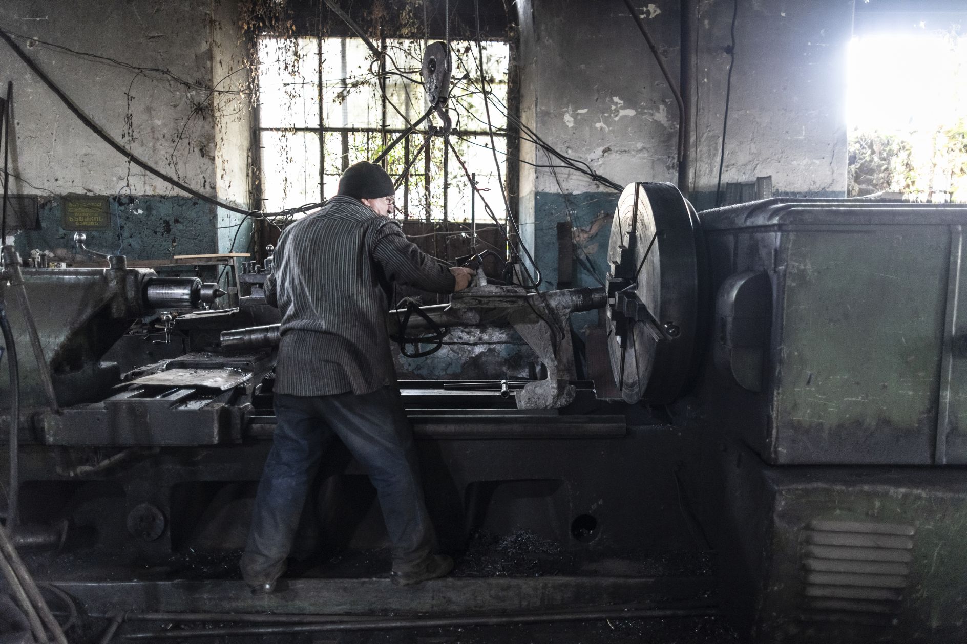 Photographs of abandoned factories and industry in the former Soviet ...
