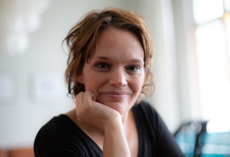 Saskia Marka's captivating titles for The Queen's Gambit offer the ...