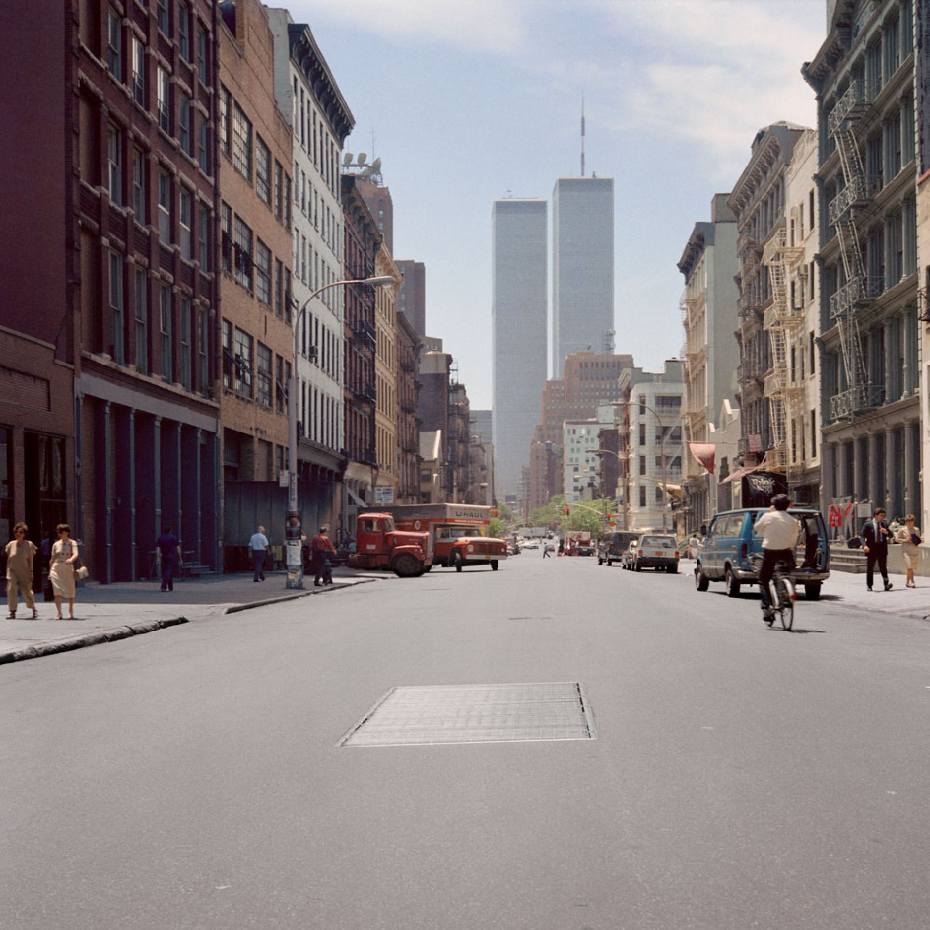 Photographer captures a fascinating side to New York City in the 1980s ...