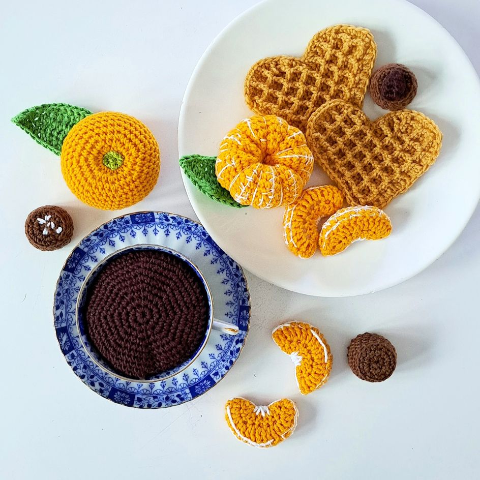 Maria Skog's incredible crocheted food is a sumptuous feast for the ...