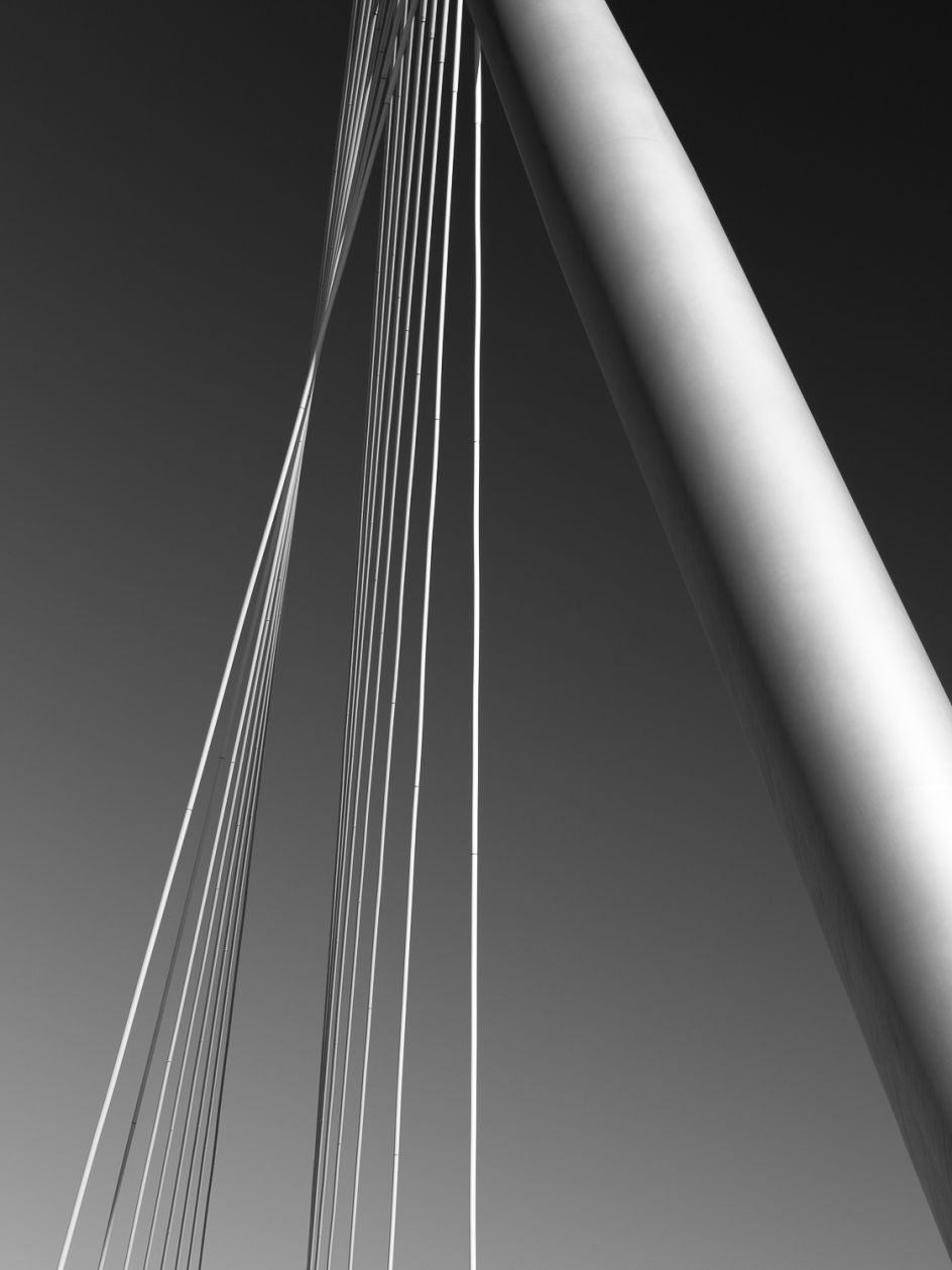 Architectural photography series celebrates clean lines and symmetry ...