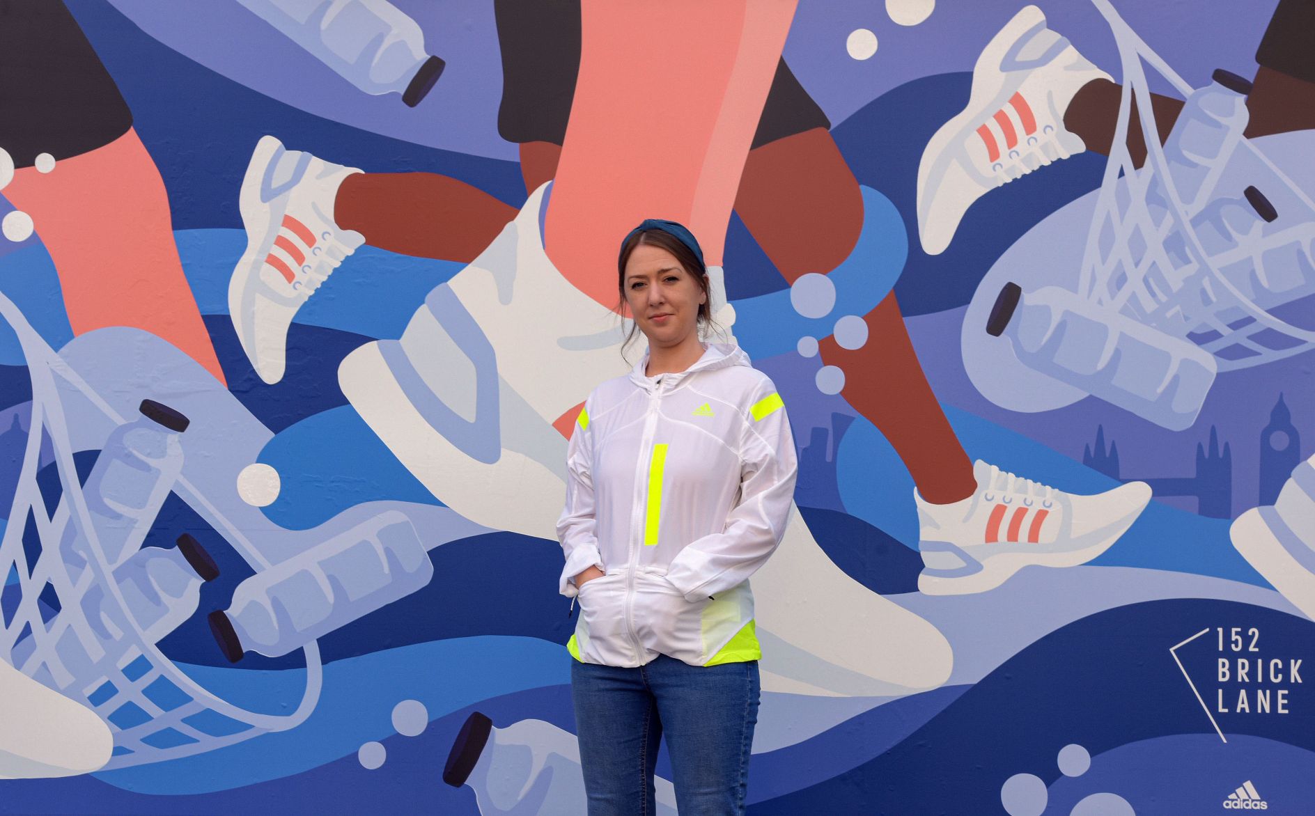 Anna Broadhurst uses strong graphic shapes and retro colours to create ...