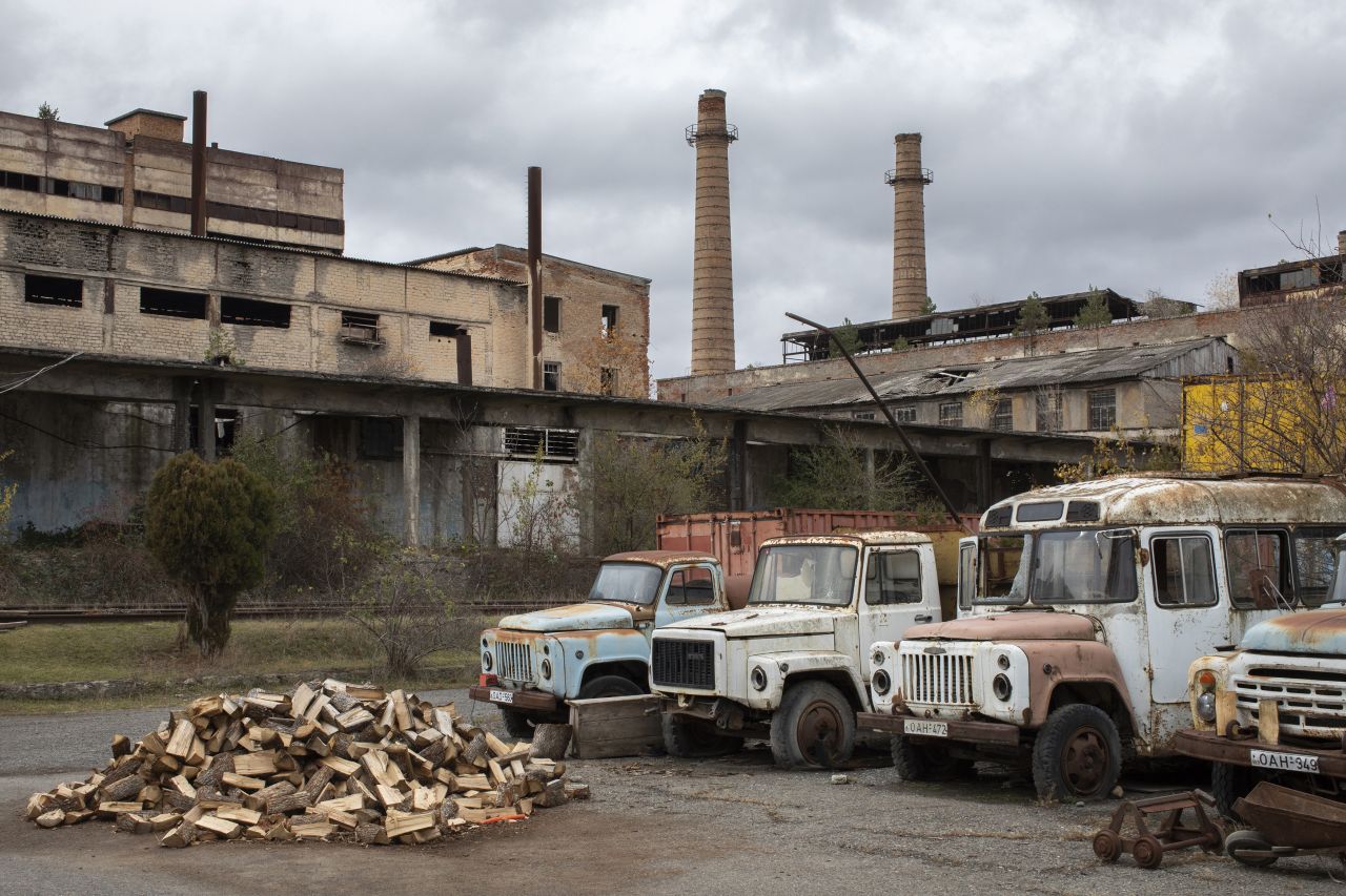 Photographs of abandoned factories and industry in the former Soviet ...