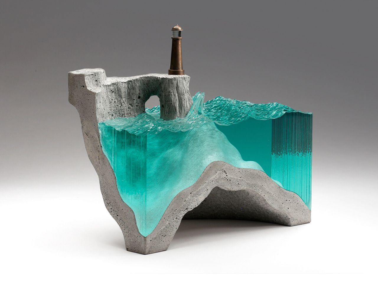 Amazing sheets of glass cut into stunning layered ocean scenes ...