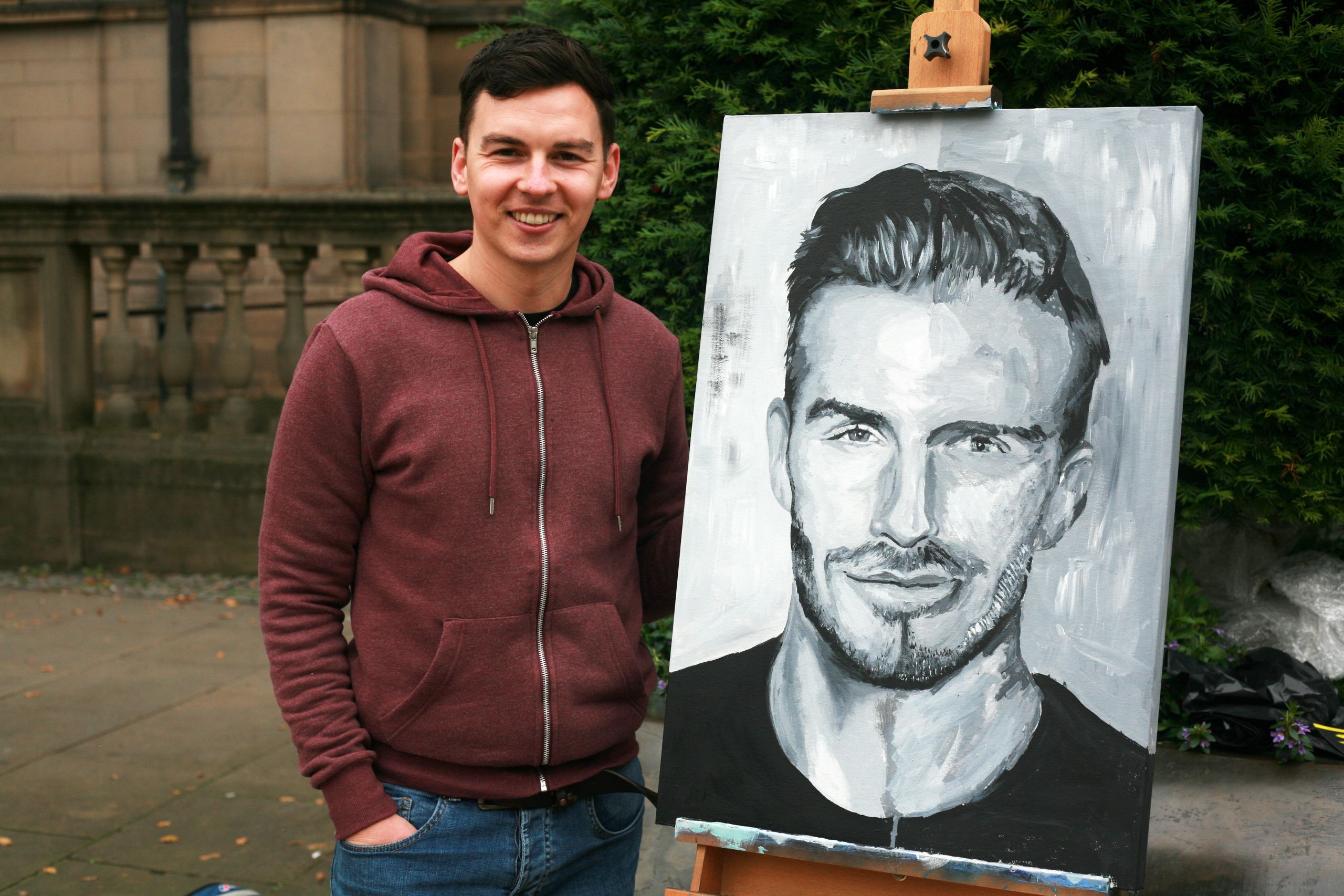 Celebrity portrait artist Jamie Wilkinson paints David Beckham with ...