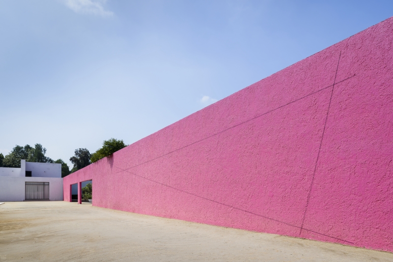 The Properties of Light looks at the balance between sculpture and ...