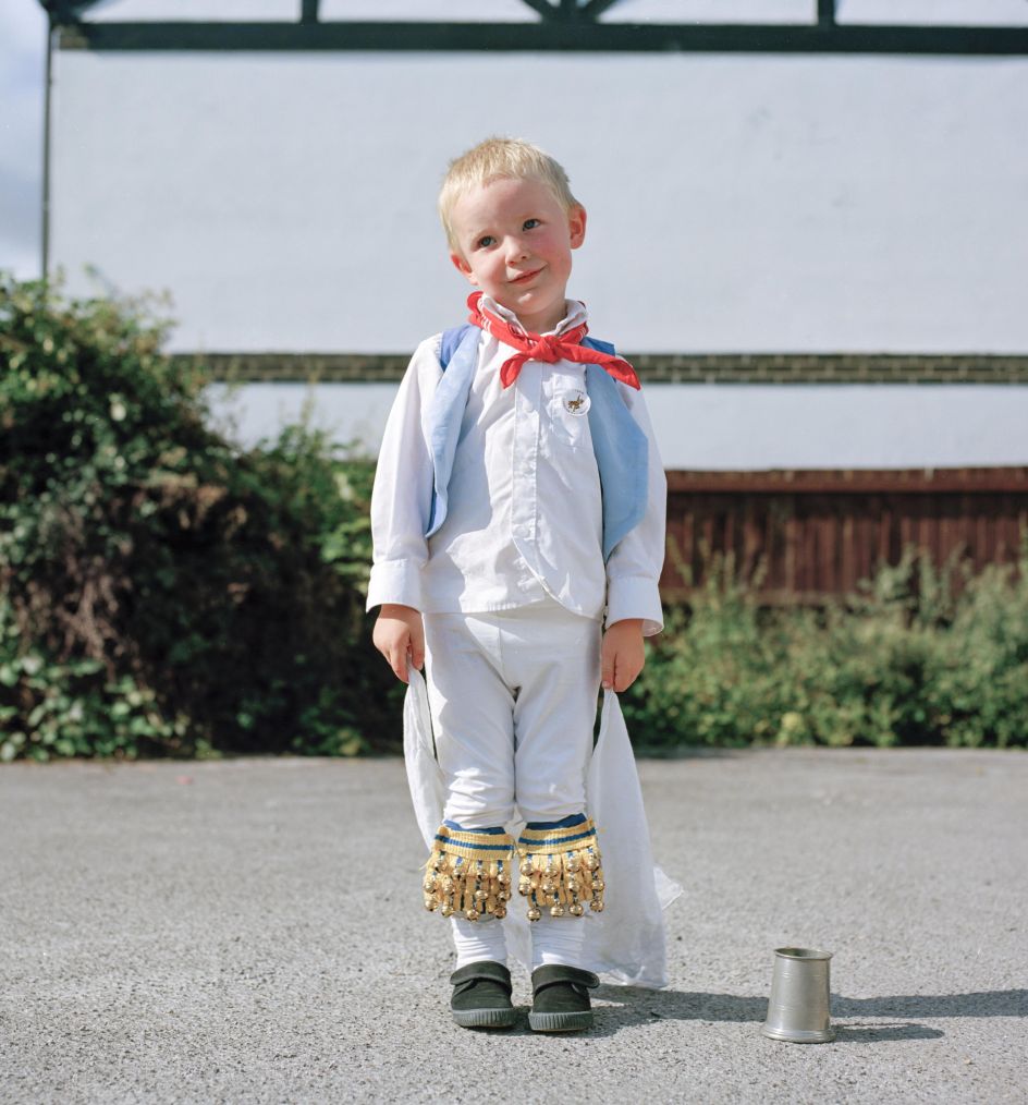 Photographs by Rachel Adams reveal a new generation of Morris dancers ...