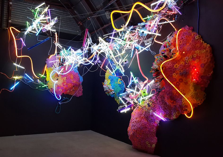 Bright and chaotic light sculptures and art installations by Adela ...