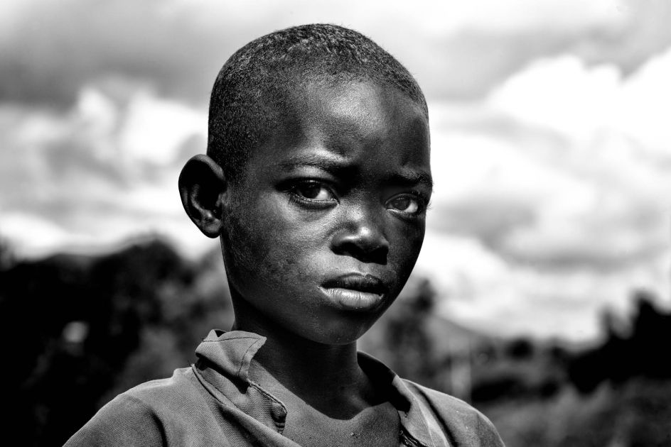 Photographer Alan Schaller travels to Rwanda to capture the local ...