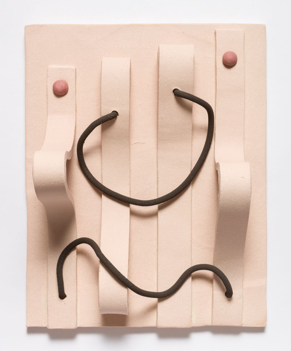Witty ceramic masks by Jonathan Baldock that convey a world of emotion ...