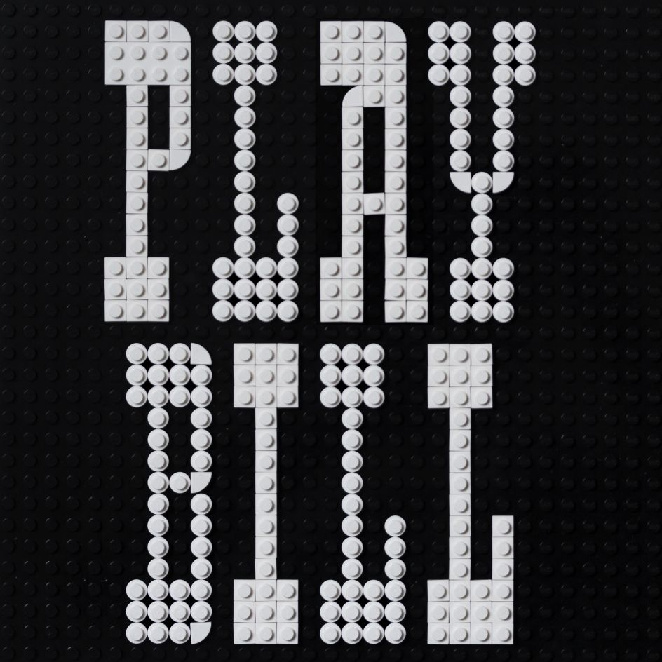 LEGO typefaces by Craig Ward explore the subtleties and nuance of type ...