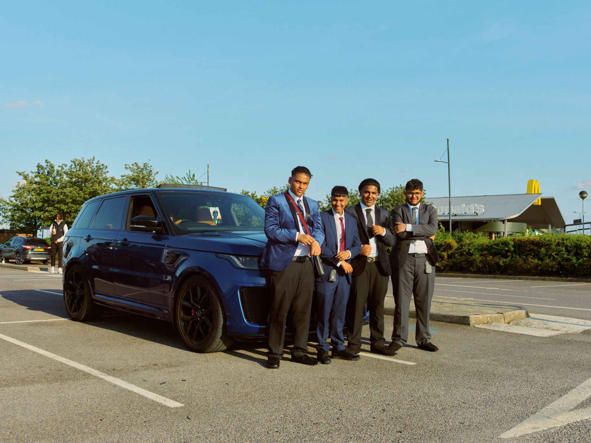 Jack Kenyon's prom photos take a closer look at East London car culture ...