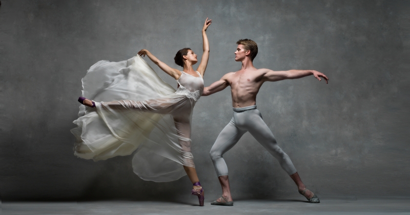 The Art of Movement: Breathtaking photographs of incredible dancers in ...