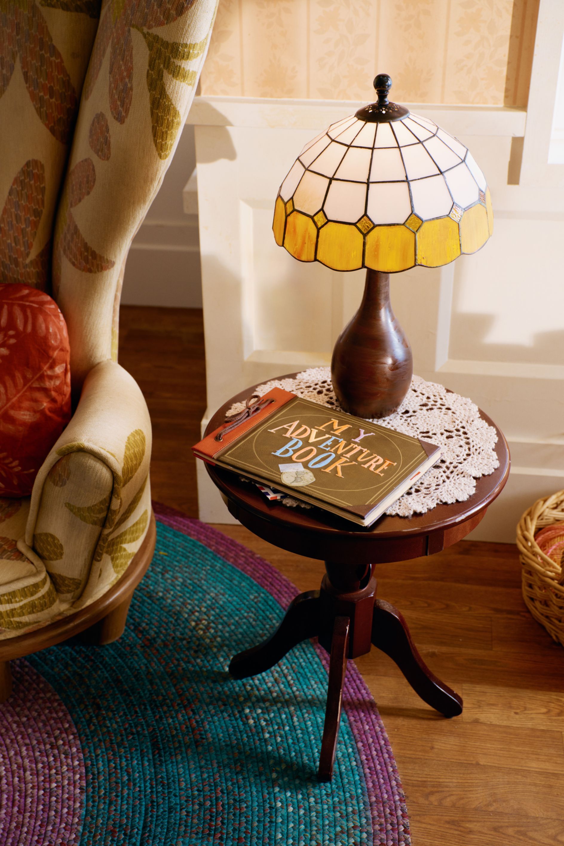 Airbnb gives you the chance to stay in Disney & Pixar's most iconic ...