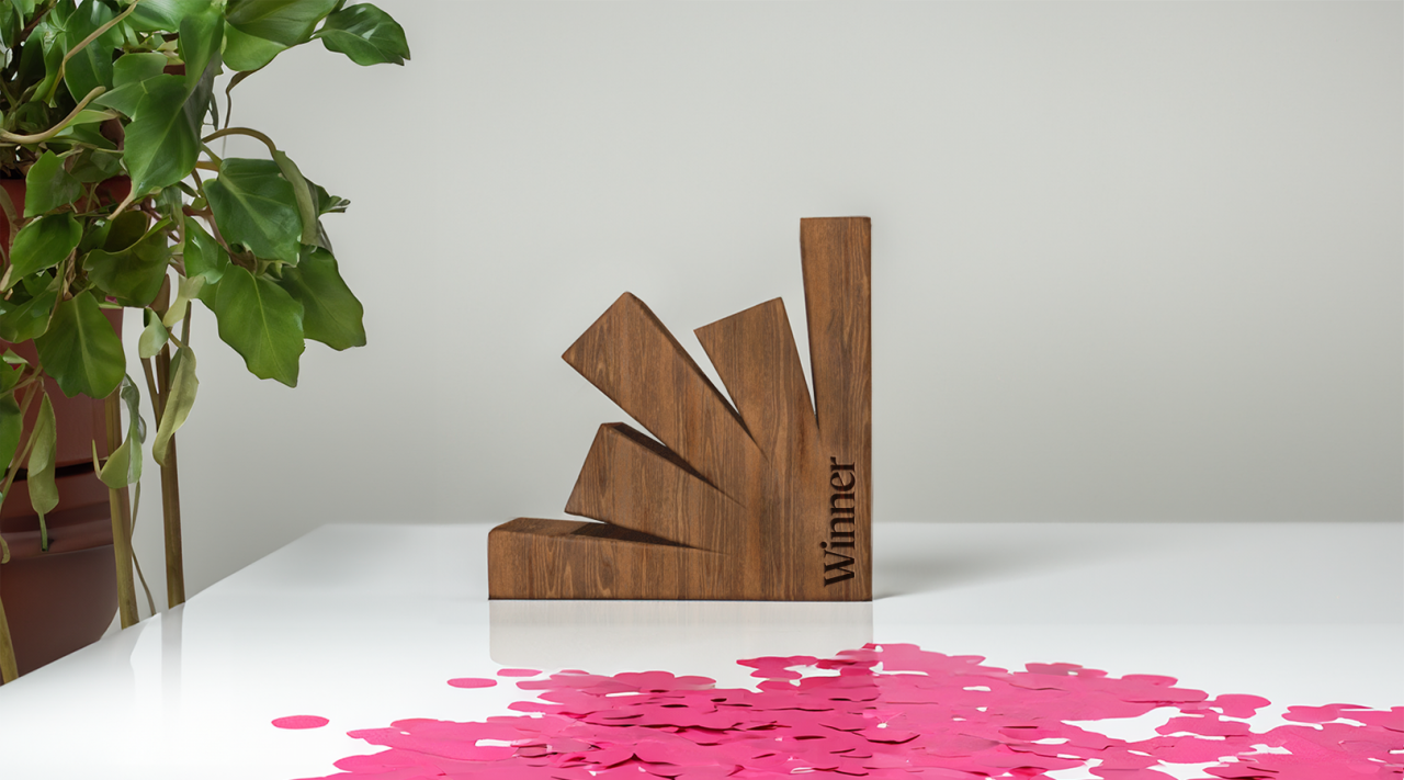 Ben Clark Design combines summer and winter in clever travel identity ...