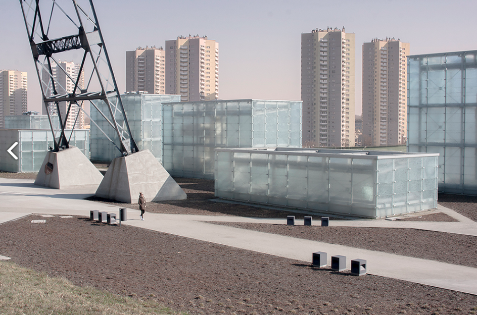 Moments of solitude in vast open spaces captured in beautiful ...