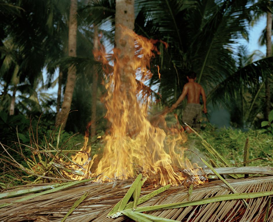 Kent Andreasen documents life through a lens, turning the ordinary into ...