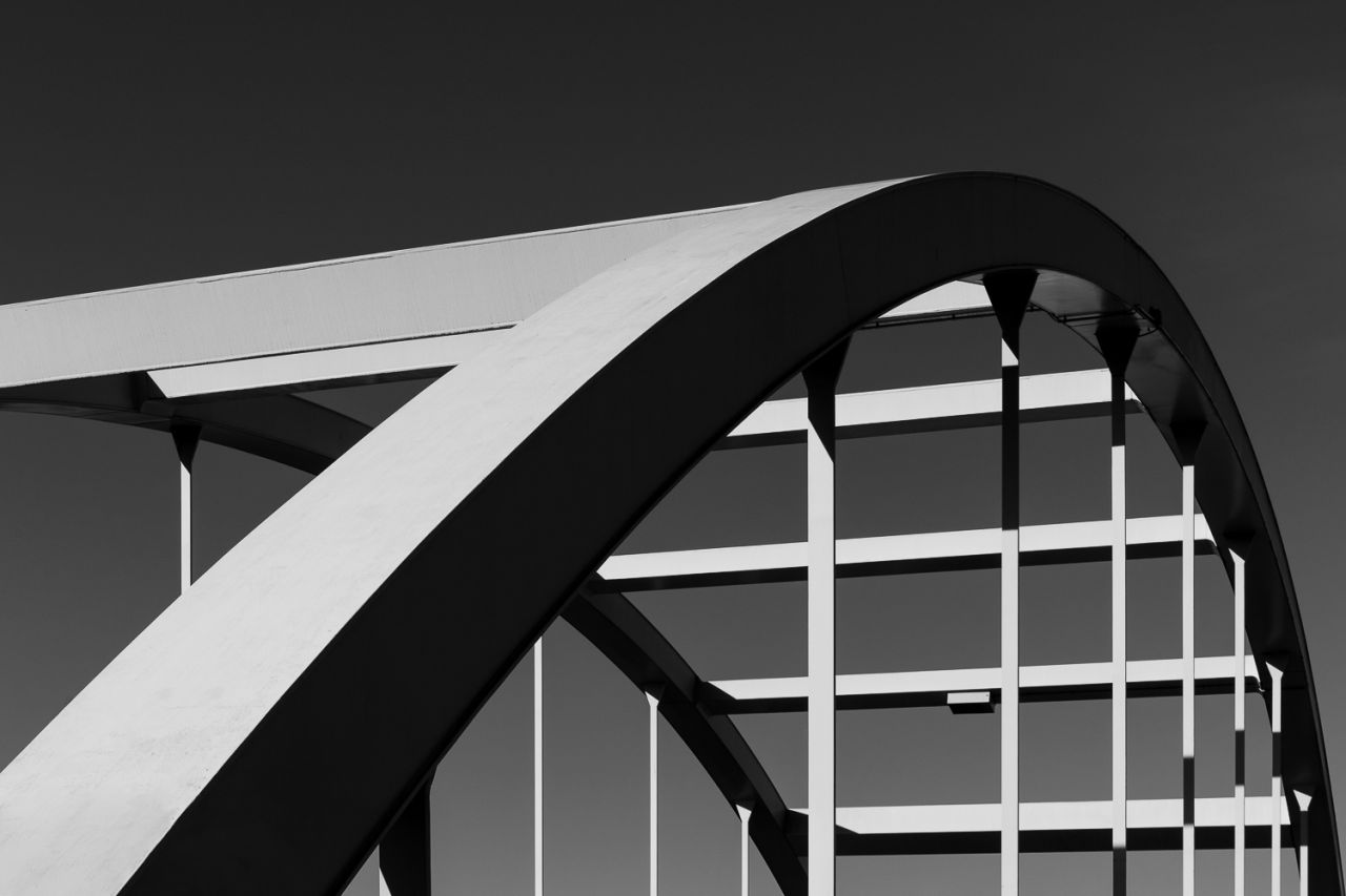 Architectural photography series celebrates clean lines and symmetry ...