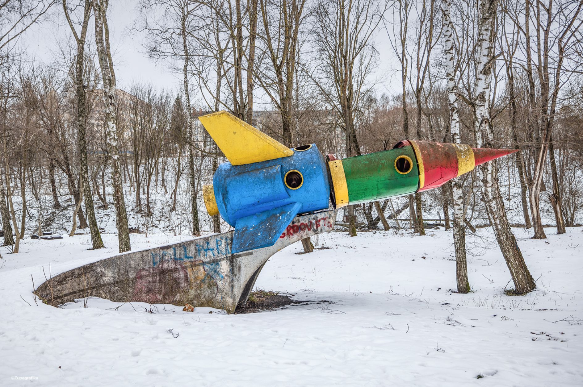 New photo book looks at how Soviet playgrounds bred communism ...