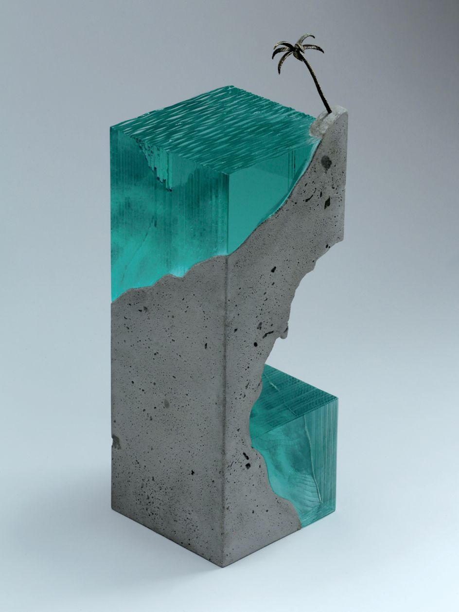 Hand-cut glass sculptures that capture the beauty of the ocean ...