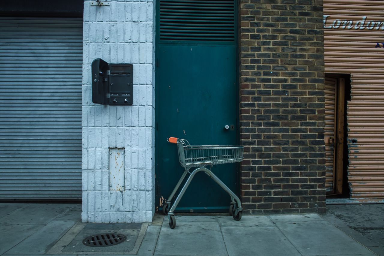 London Falling: capturing dystopian and surreal cityscapes in the UK ...