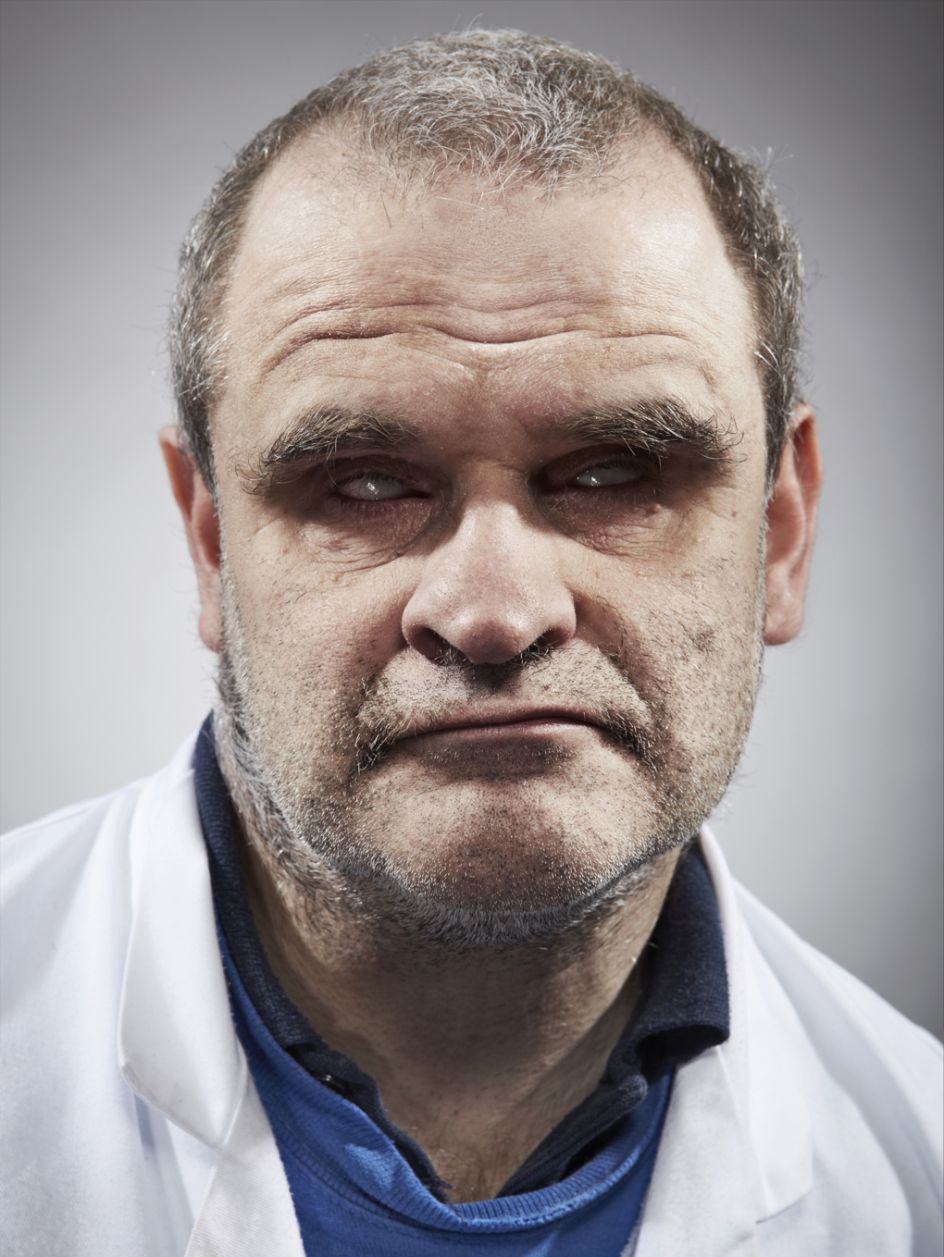 Beautiful emotional portraits of visually impaired workers | Creative Boom