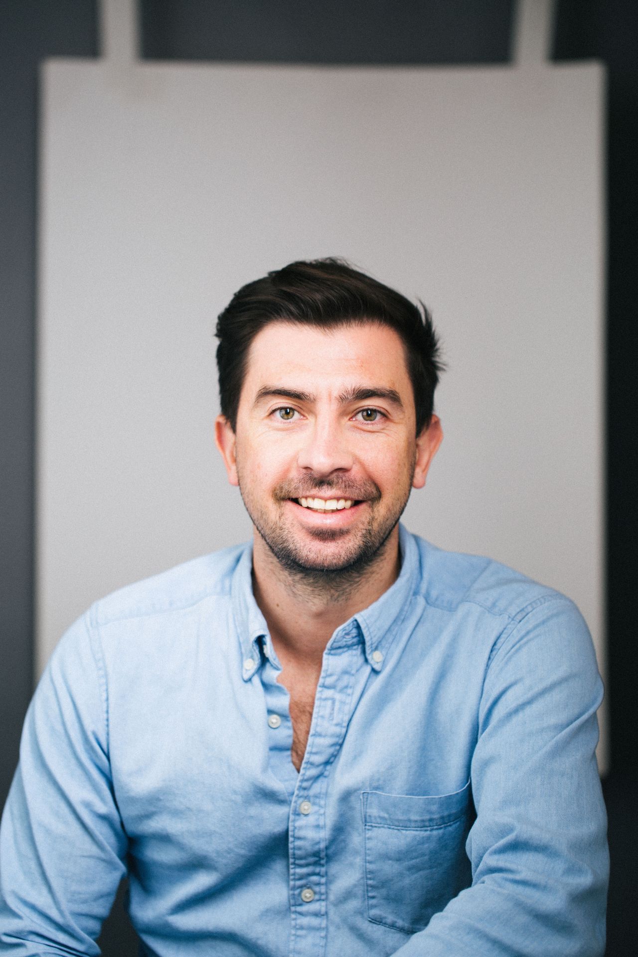 Che Douglas on design at the Wall Street Journal, why readers come ...