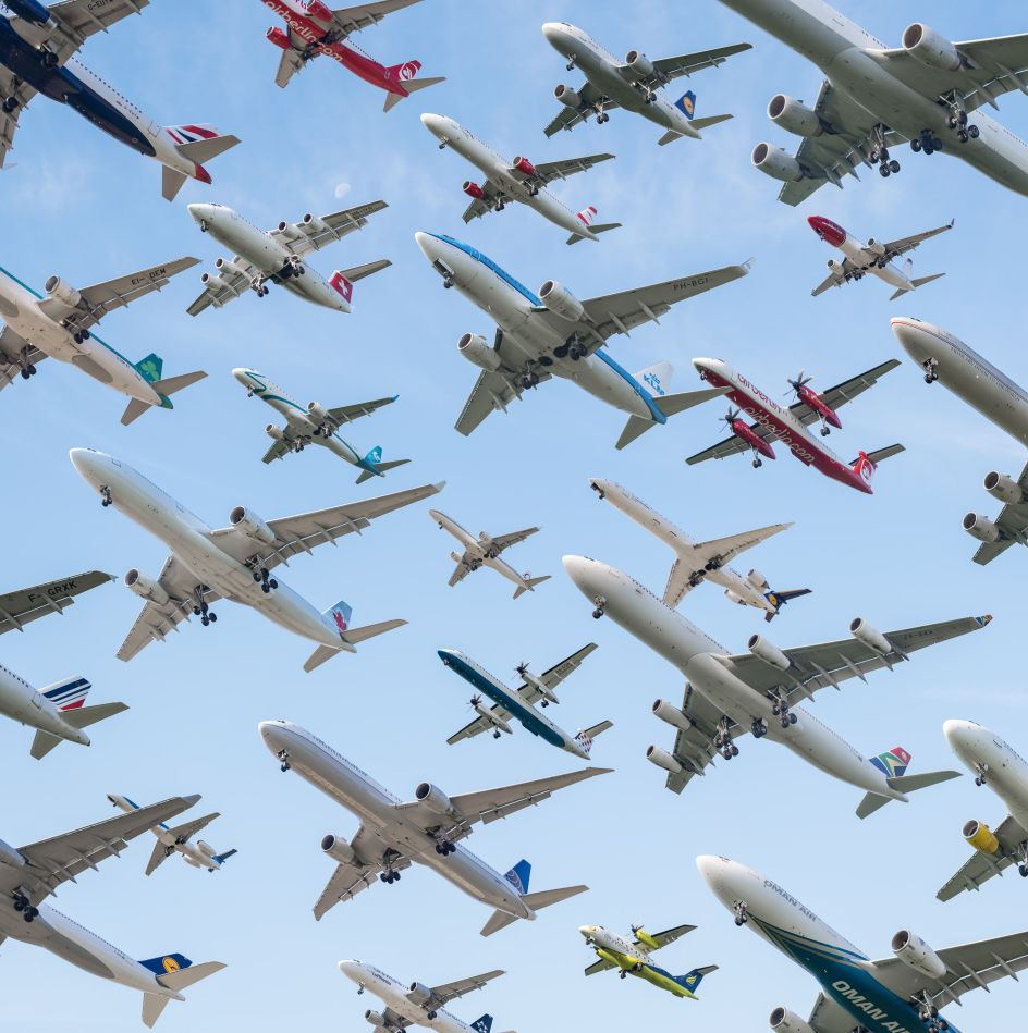 Airportraits: Photographer documents the flight paths of the world's ...