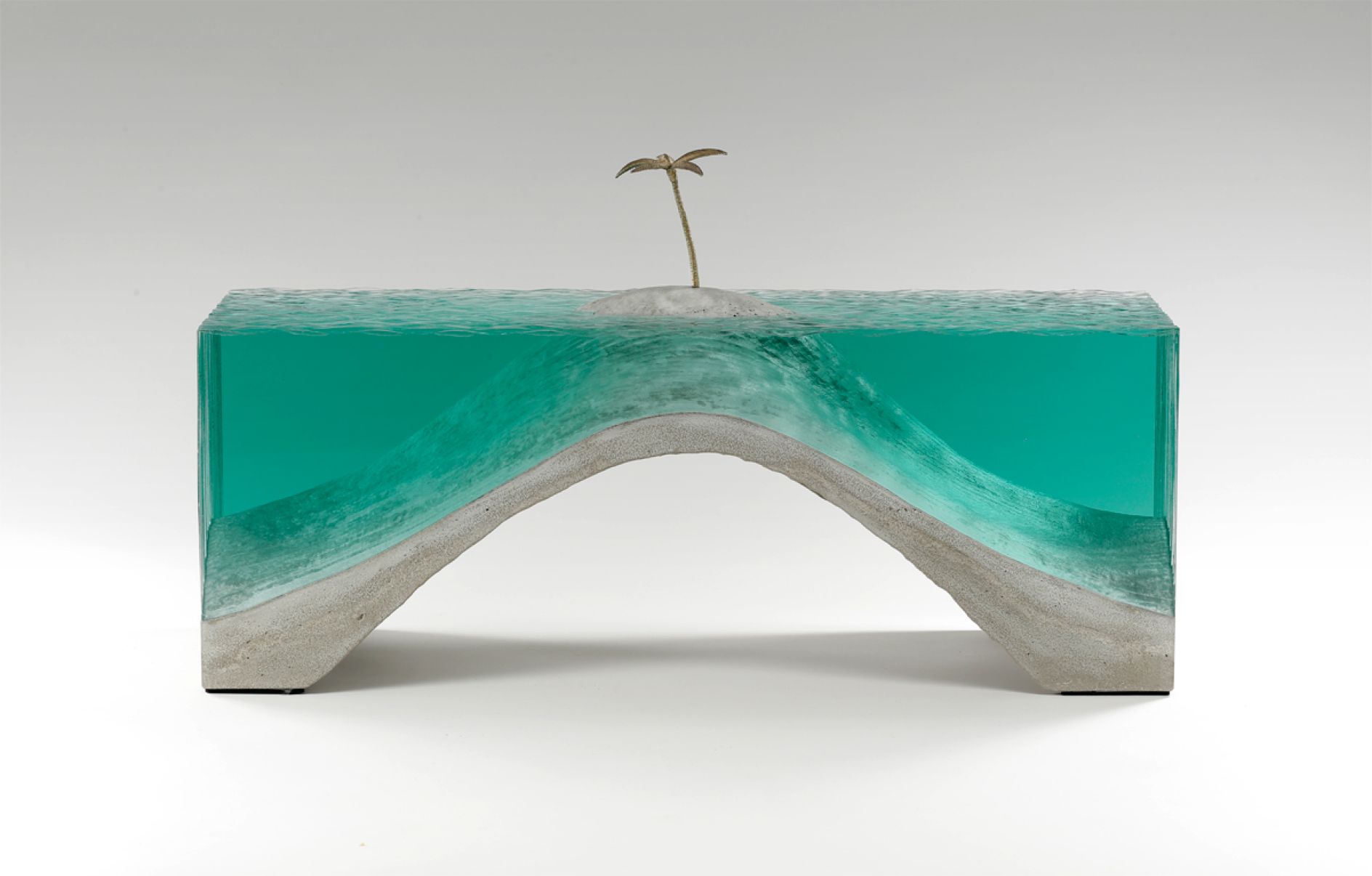 Amazing sheets of glass cut into stunning layered ocean scenes ...