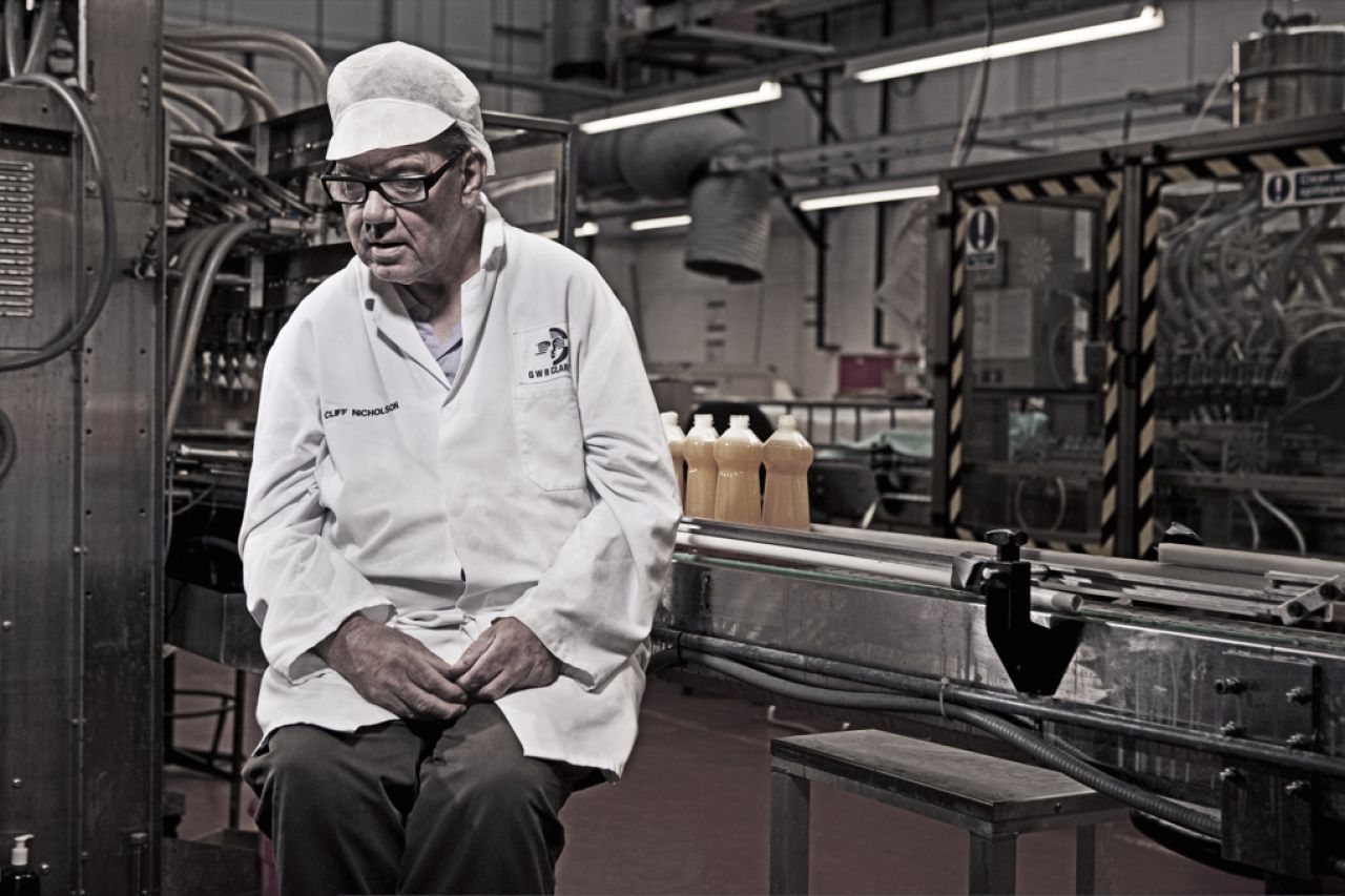 Beautiful emotional portraits of visually impaired workers | Creative Boom