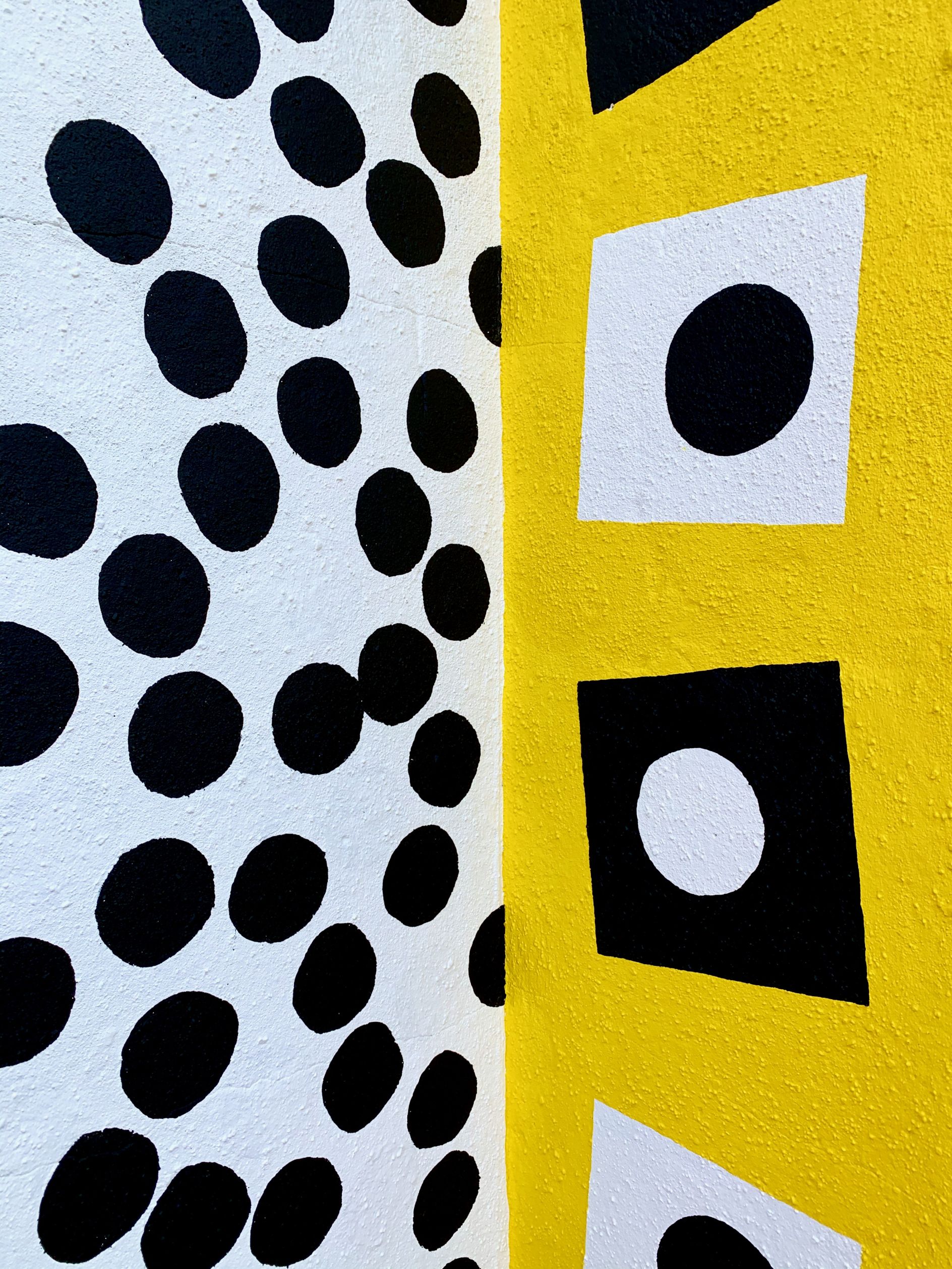 Artist Coco Lom celebrates Hackney's community spirit in 30-foot mural ...