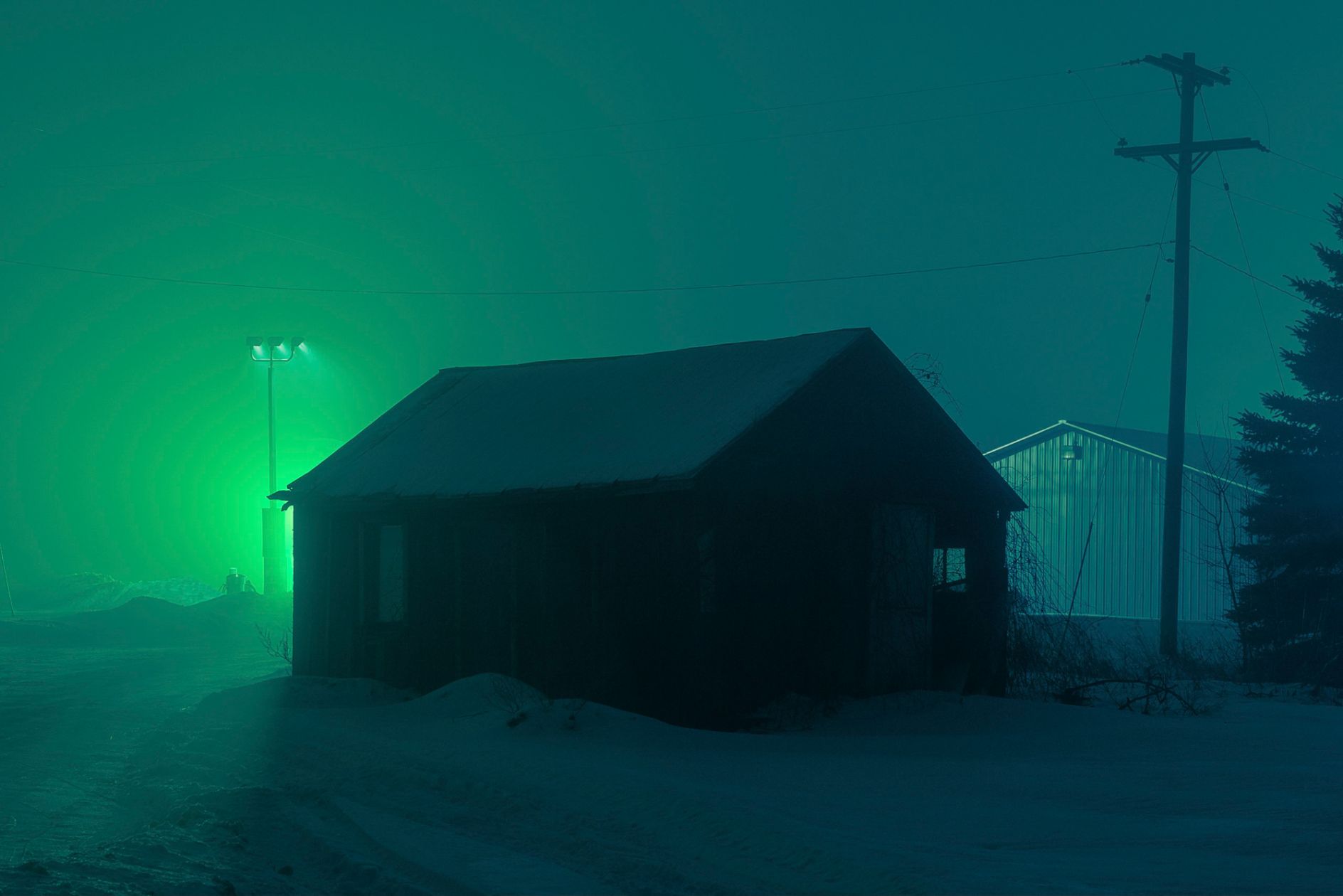 Cinematic photographs of America's rural Midwest at night look like ...