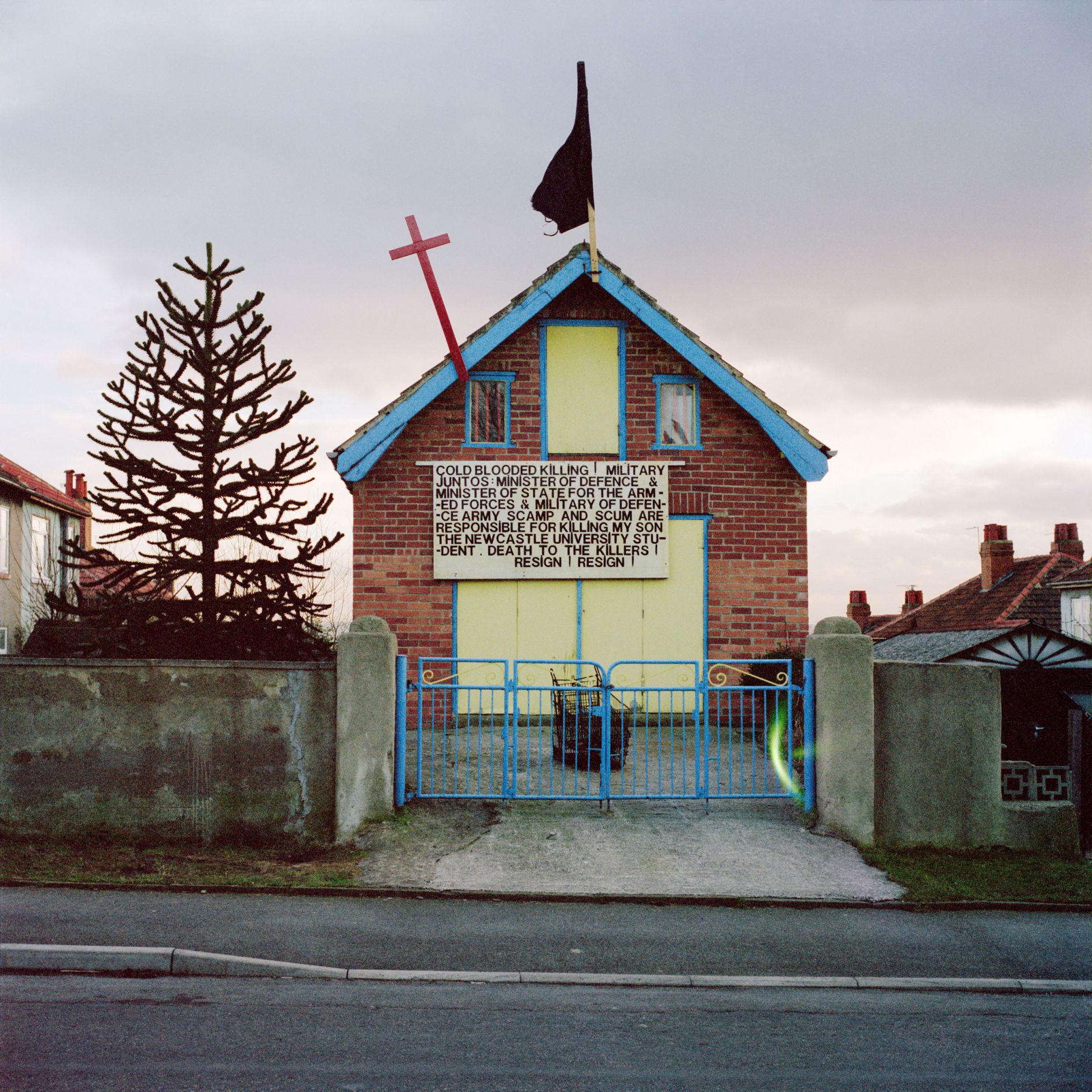 Photographs by Peter Mitchell that show the 'brisk' transformation of ...
