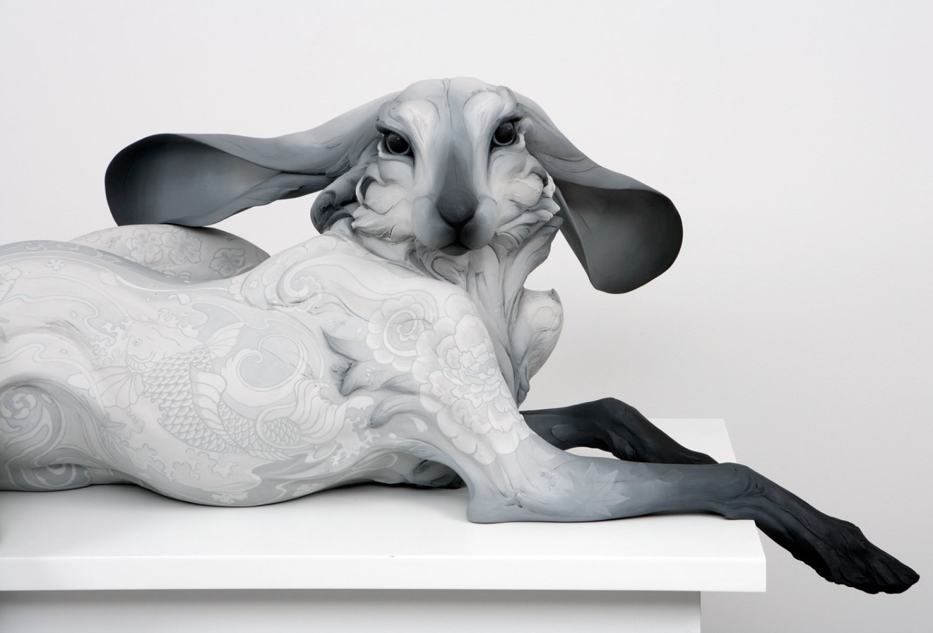 Beautiful wild animal sculptures that explore the extremes of human ...