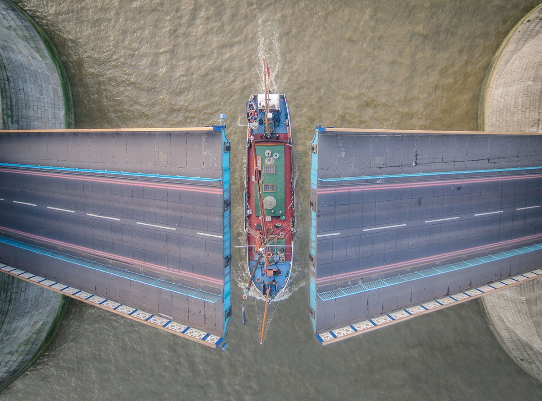 Shot From Above: Incredible images that point back down to Earth ...