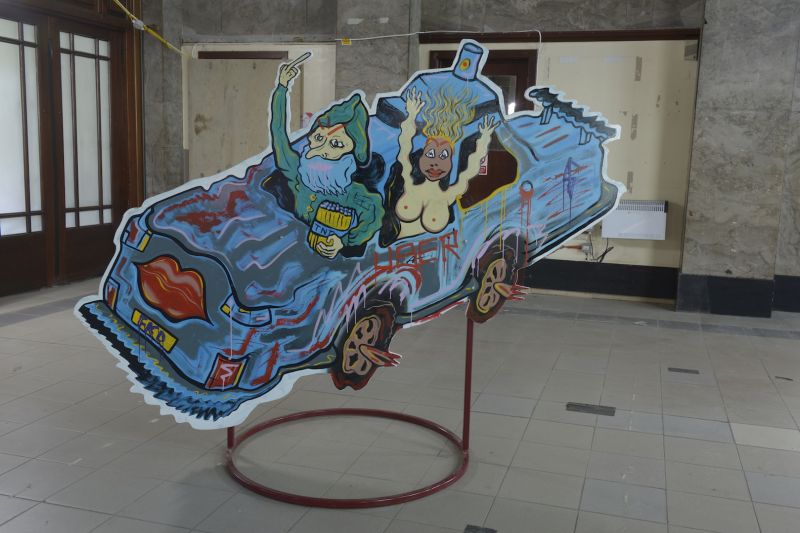 Artist Hardeep Pandhal confronts post-colonial traumas with testing ...