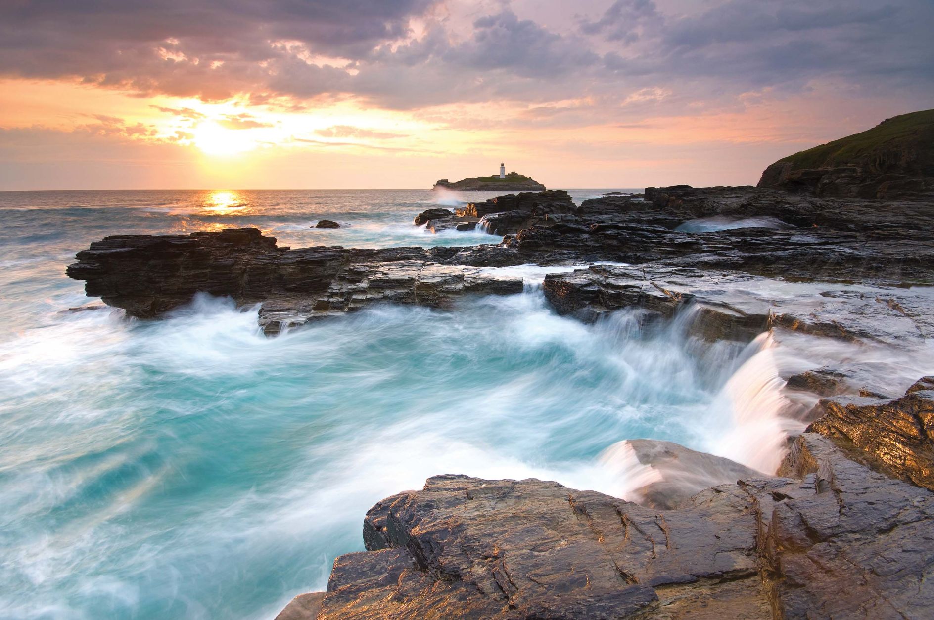 Of The Land and Sea: Beautiful photographs of England's Cornish coast ...