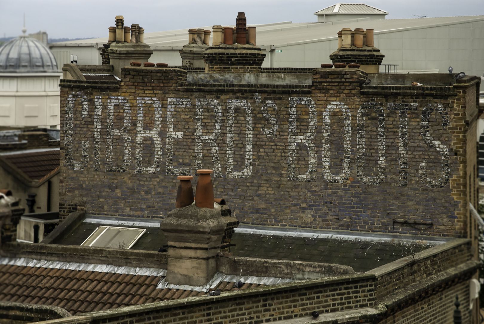 Ghost Signs: Photographs that capture Britain's fading brick ads before ...