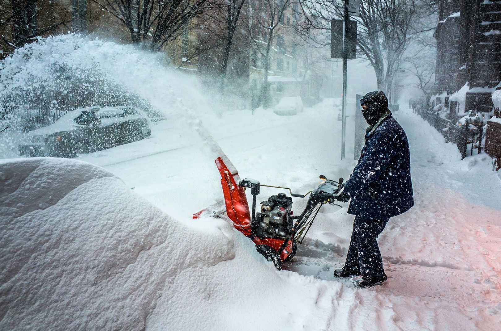 Snowmageddon: Photographer beautifully captures New York City after ...