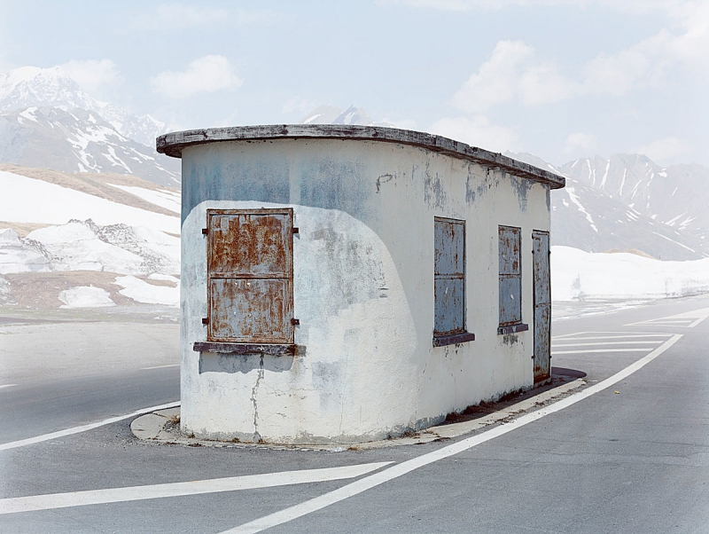 Abandoned Checkpoints: Photographer documents Europe's forgotten ...