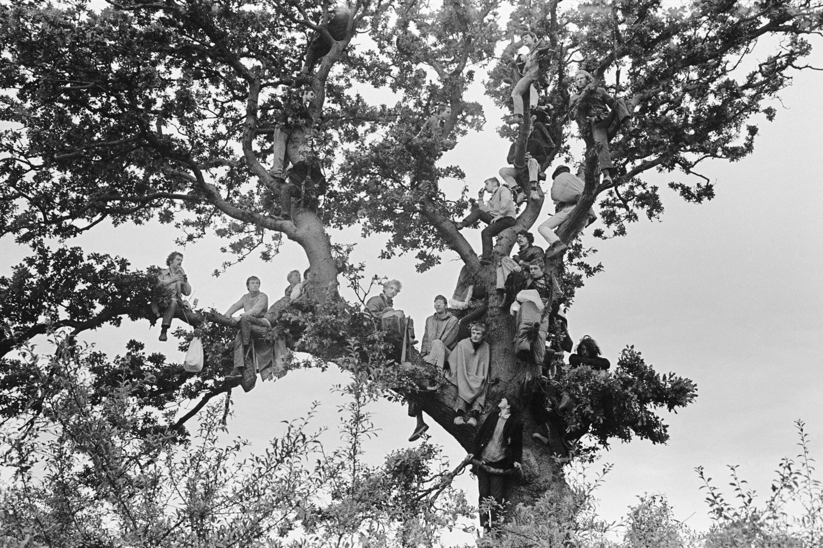 The English Seen by Tony Ray-Jones explores the 'disappearing social ...