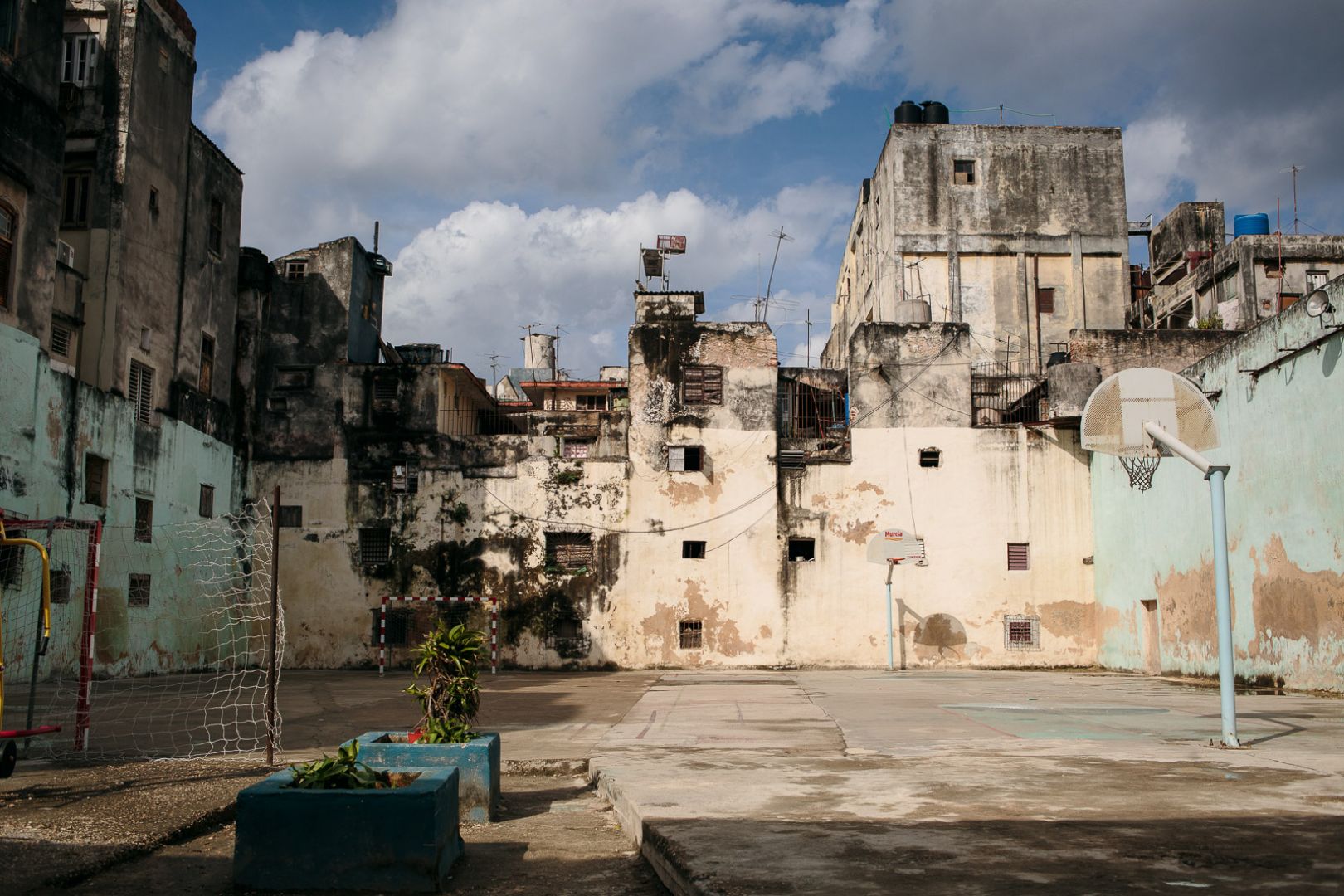 Authentic Cuba: Photographer Charlie Clift documents the surprising ...